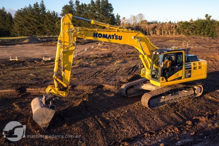 GPS Excavator Photos | Photo Gallery | Machine Guidance