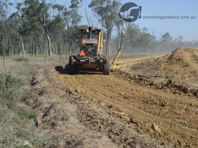 GPS Grader Photos | Photo Gallery | Machine Guidance